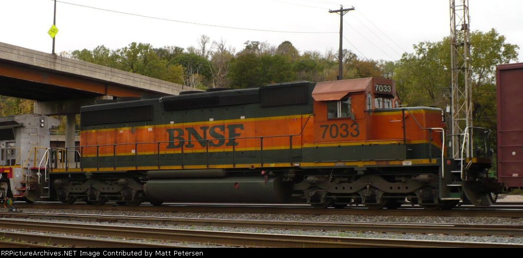 BNSF 7033